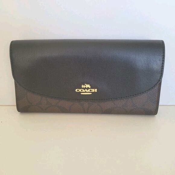 Coach | Bags | Coach Envelope Wallet Crossgrain Leather F5422 Brown ...